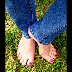 Discover Juliet Adelaide's Stunning Toes: A True Legend in the World of ...